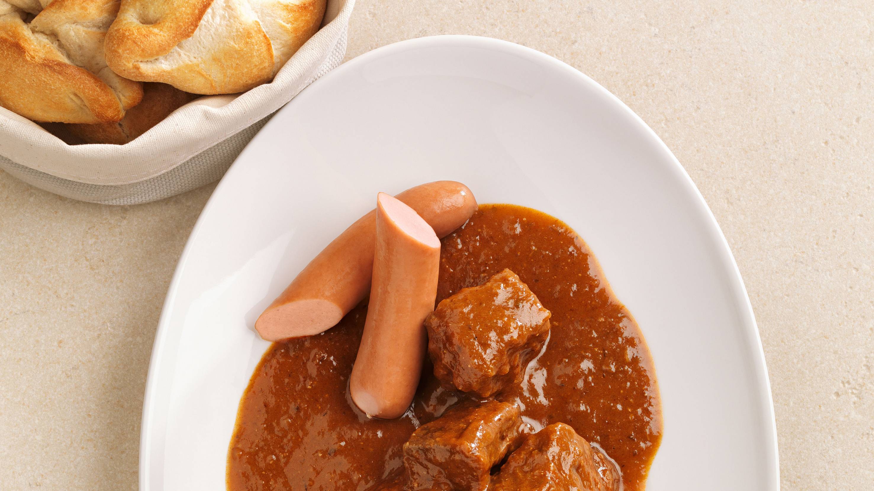 Das originale Rindsgulasch nach Plachutta-Rezept | Happy Plates